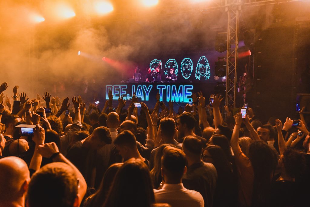 Deejay Time a Gonzaga, il party con Albertino, Fargetta, Prezioso e ...