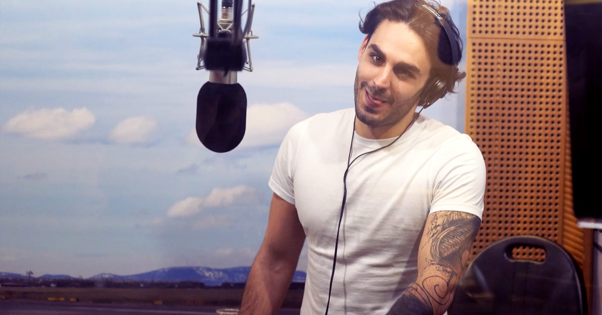 Alberto Urso canta 'O Sole Mio. L'esibizione del vincitore di Amici a ...