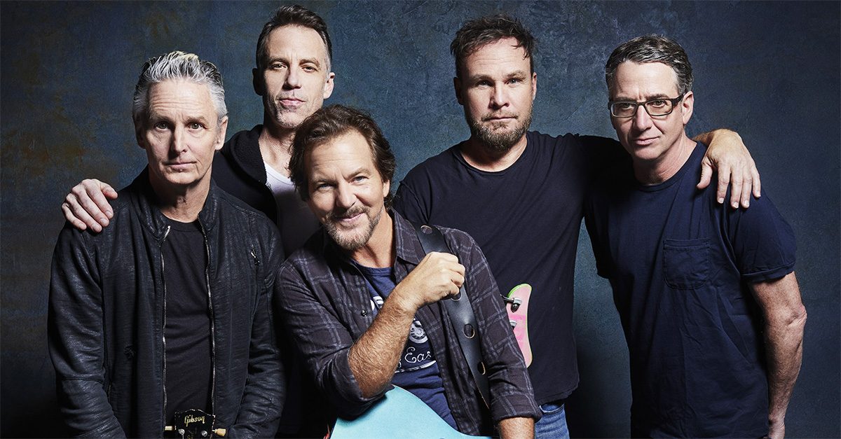 Pearl Jam, è uscito il video "Retrograde" con Greta Thunberg | Radio Deejay