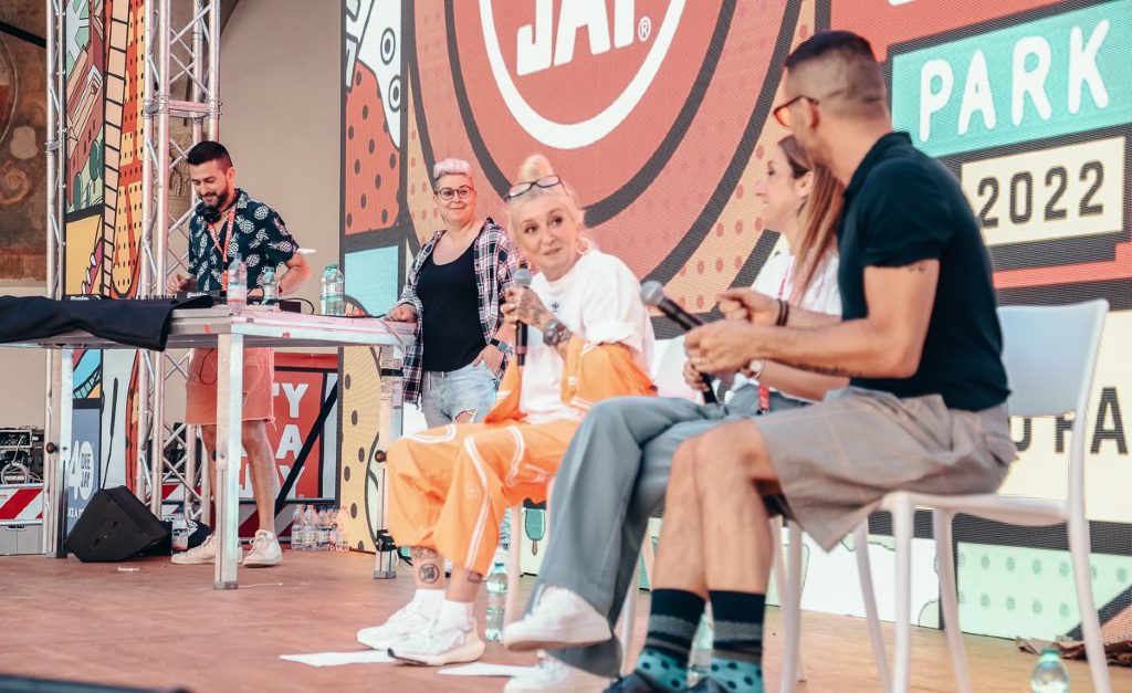 Party Like a Deejay: Speakers' Corner Pinocchio | Radio Deejay