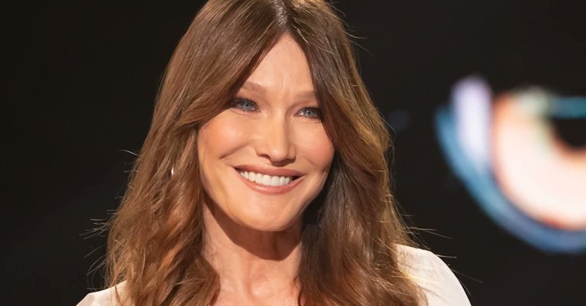 Carla Bruni, chi è il vero padre biologico | Radio Deejay