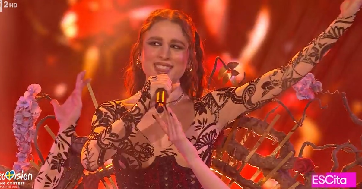 Angelina Mango a Eurovision 2024, la canzone: il video | Radio Deejay