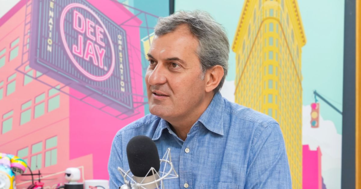 Mario Calabresi spiega il nuovo libro "Il tempo del bosco" | Radio Deejay