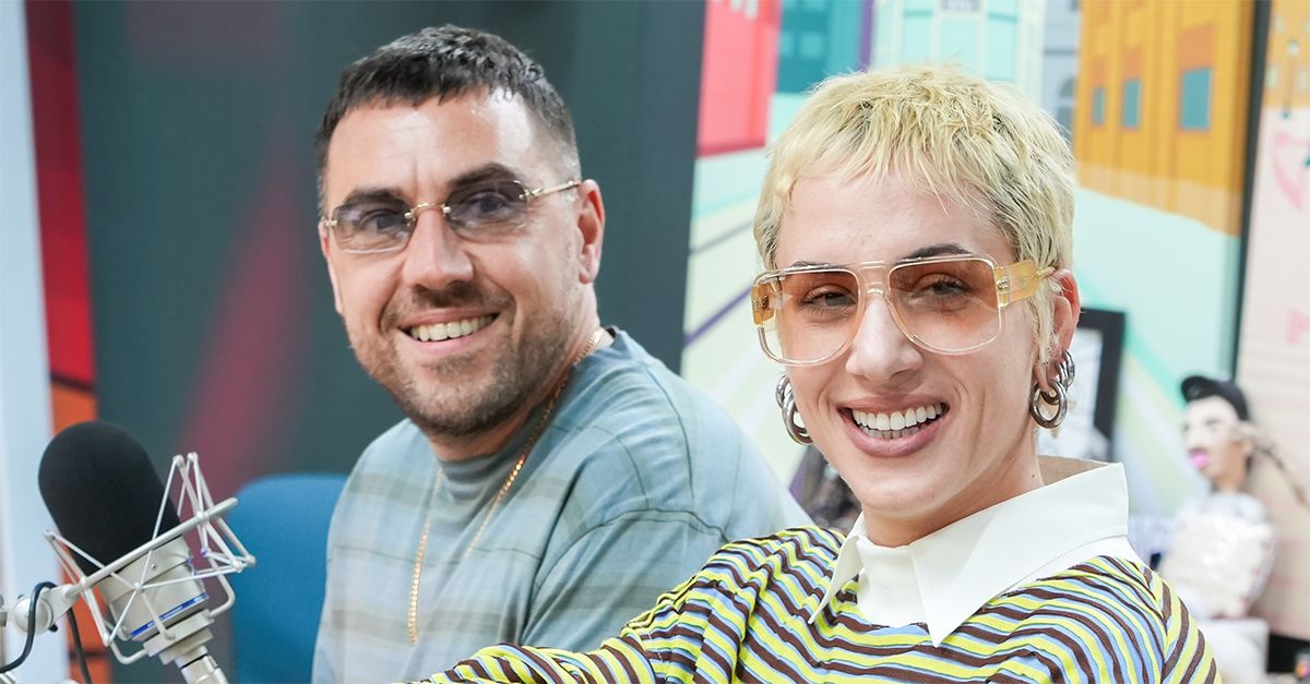 Coez e California in "Parla piano / You are my Lady" | Radio Deejay