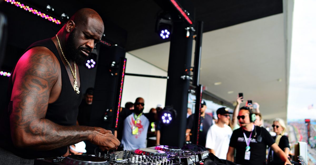 Shaquille O'Neal ha annunciato il suo primo festival musicale | m2o Radio